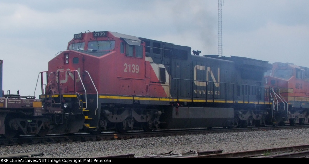 CN 2139